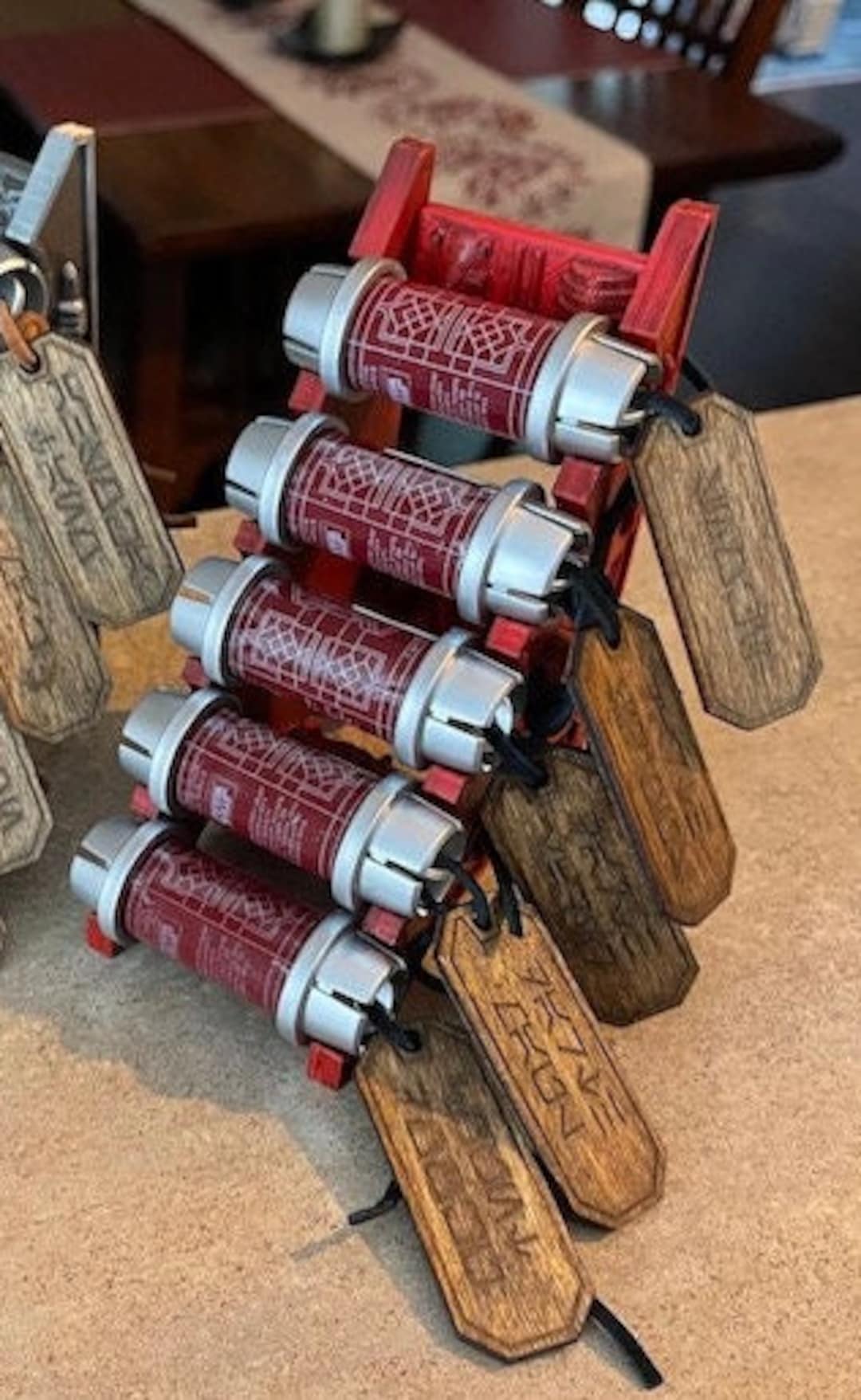 Kyber Crystal Display Stand/holder Galaxys Edge Savis Workshop - Etsy