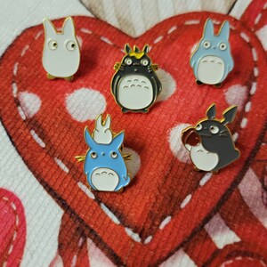 Anime Animation 5pc Pin Set Chibi Chubby Cute Collectible Totoroe Movie ...