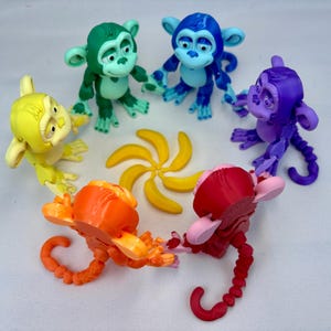 3D Articulated Monkey and Tree | Desk & Fidget Figures - Etsy