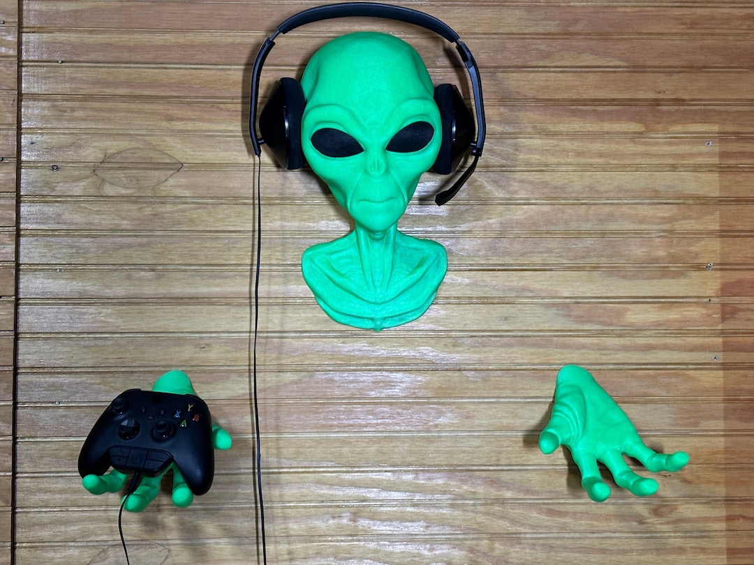 3D Alien Wall Art, Alien Game Equipment Holder | Glow Figures | Sci-fi ...