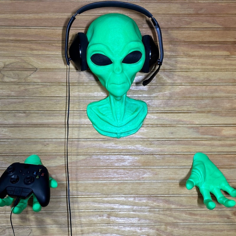 Alien Wall Art - Etsy