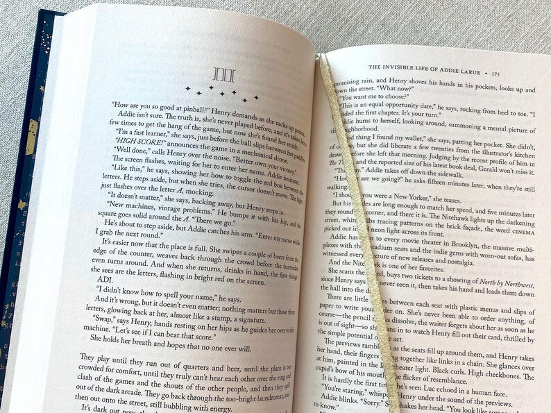 The Invisible Life of Addie Larue VE Schwab Custom Book Binding ...