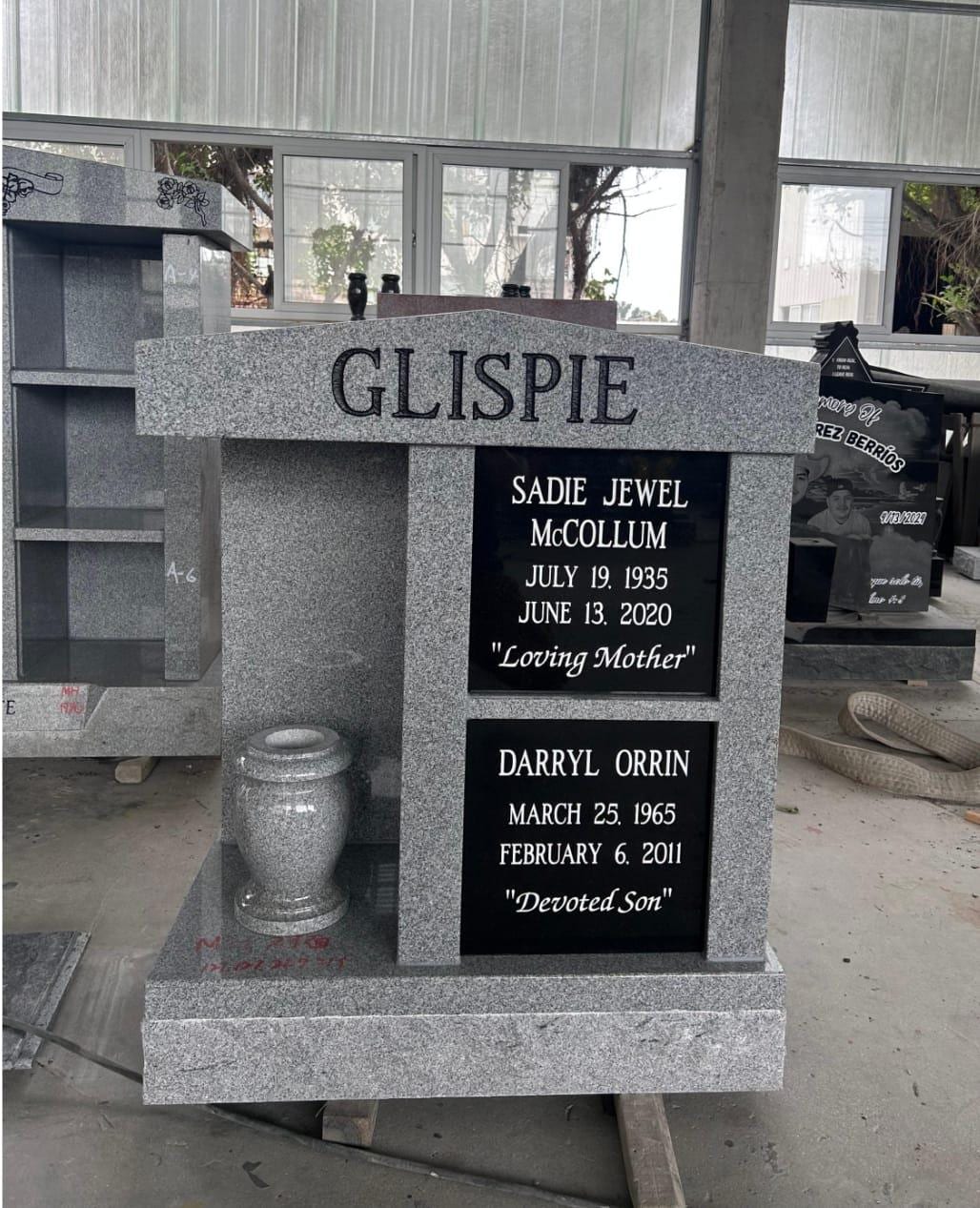 Customized Granite 2 Niche Columbarium for Cremation Urns, Private ...