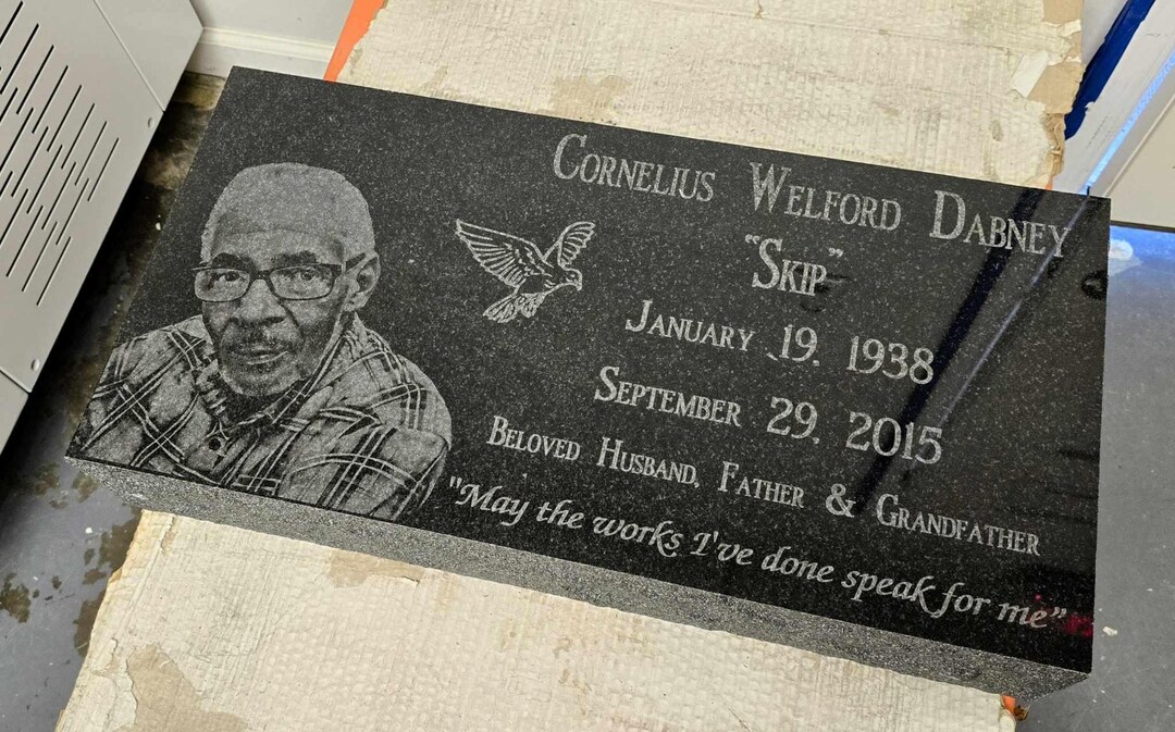 Flat Grave Marker Headstone, Personalized 24x12x3 Standard Memorial ...