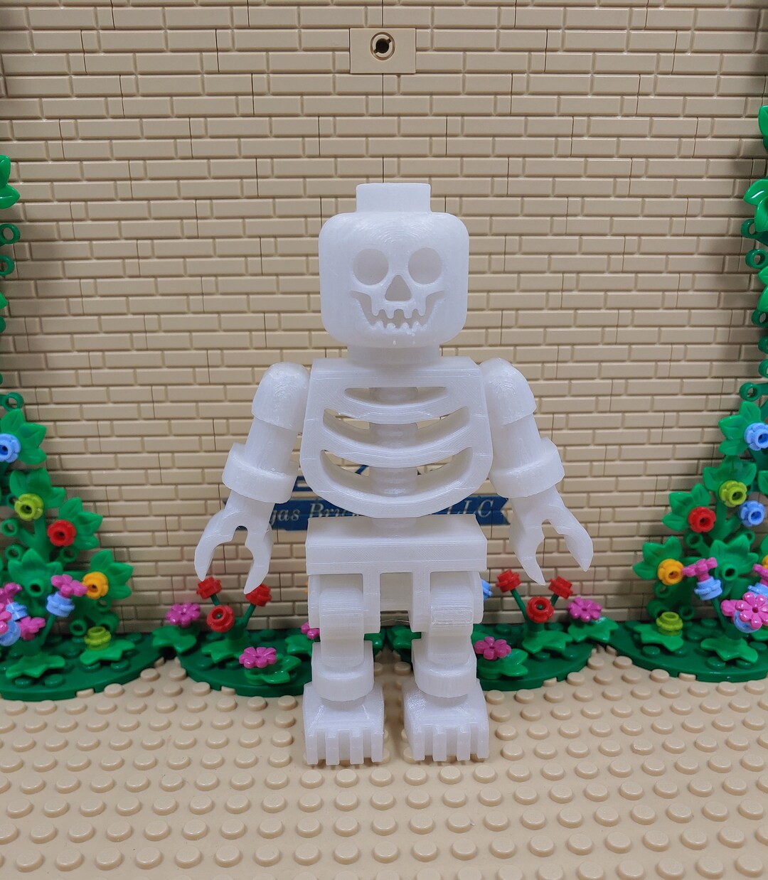 3D Printed Skeleton Minifig Display: Glow in the Dark Halloween Decor ...