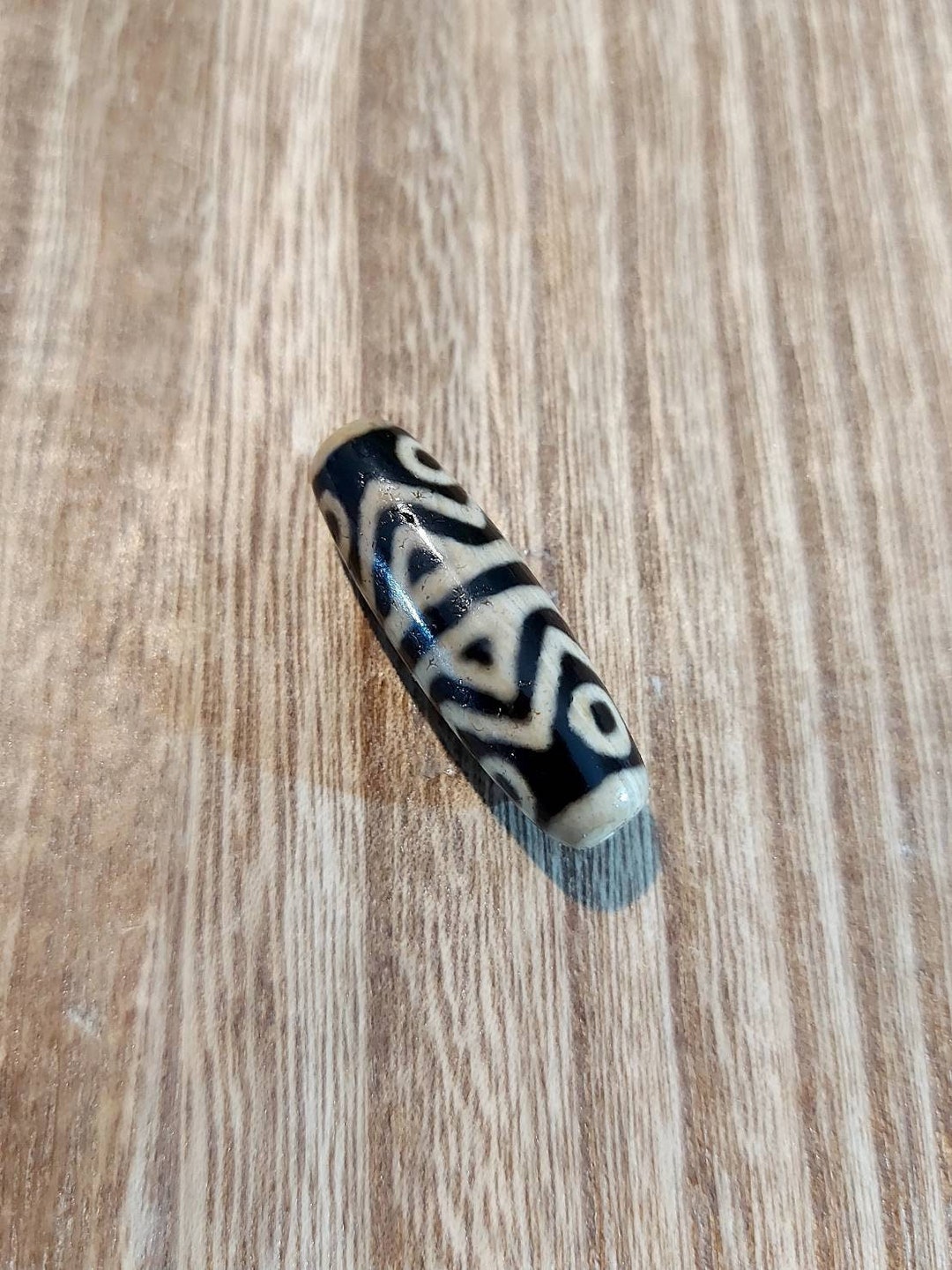 Special Pattern 6eyed With Tiger Teeth Tibetan Old Agate DZI - Etsy