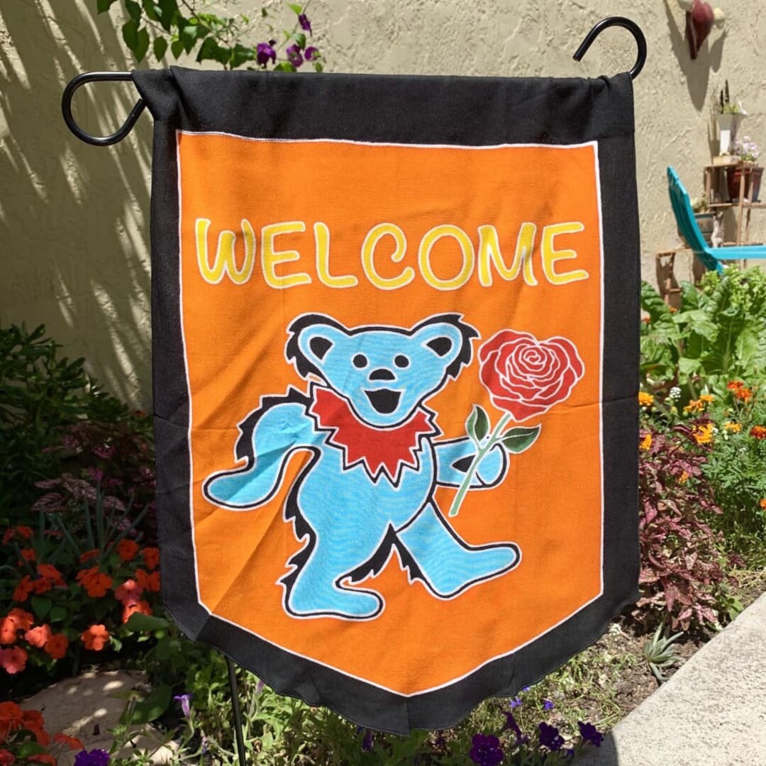 Welcome Dancing Bear Batik Garden Flag/tapestry - Etsy