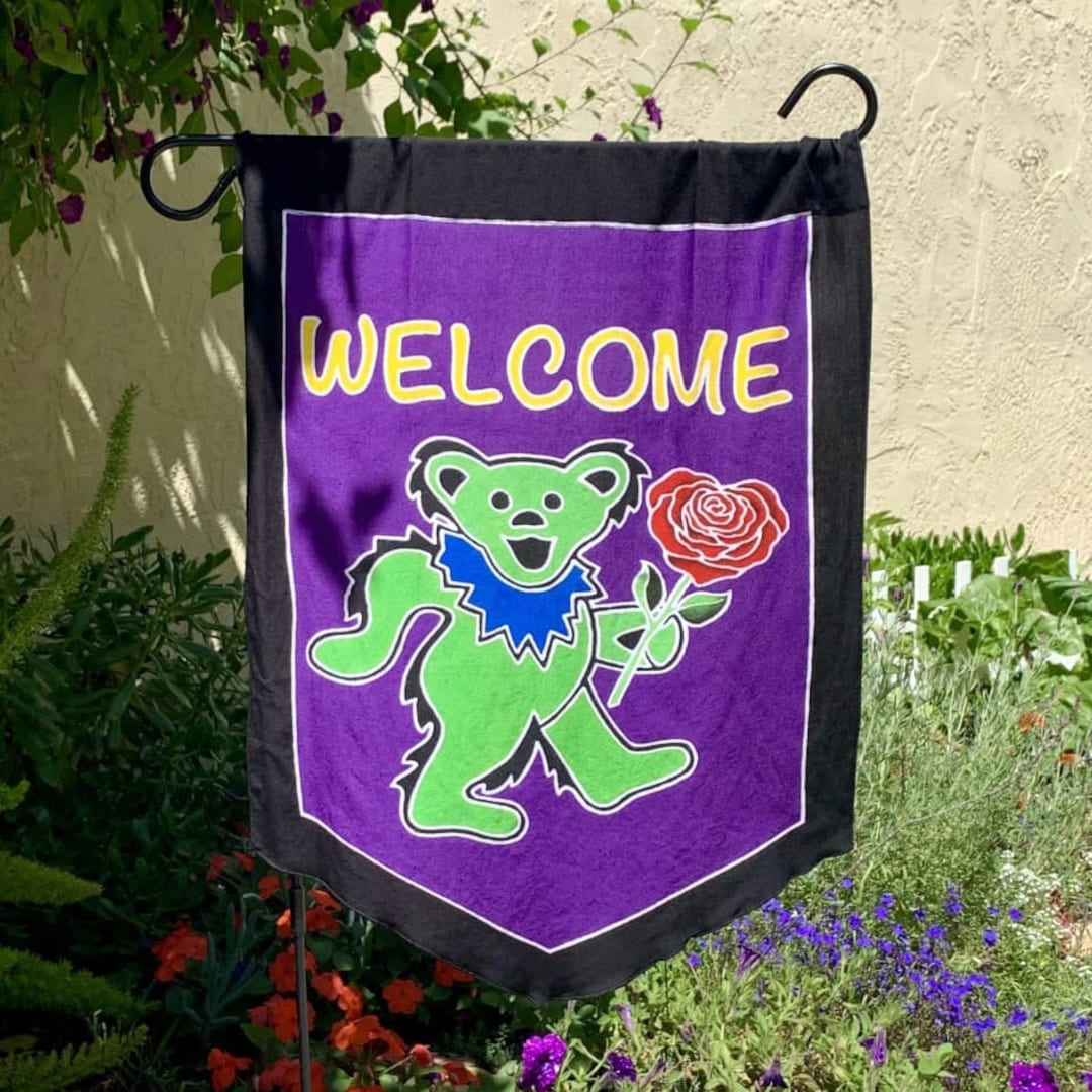 Welcome Dancing Bear Batik Garden Flag/tapestry - Etsy