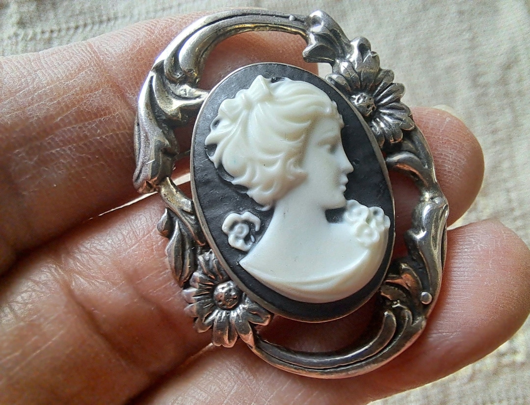 Vintage Black and White Ceramic Cameo Sterling Brooch, Jezlaine Art ...