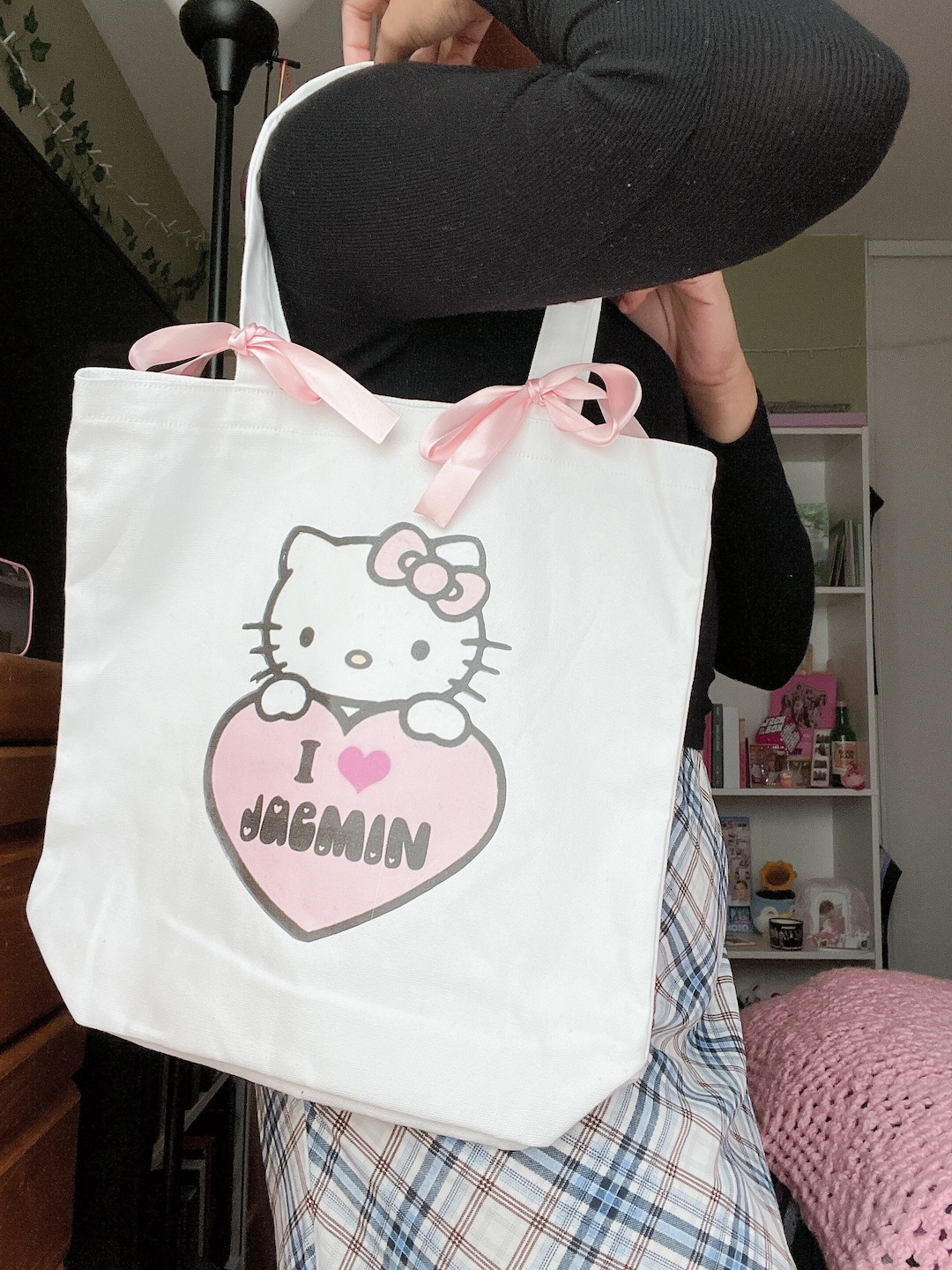 Custom Hello Kitty I Love Kpop Bias/group Tote Bag - Etsy
