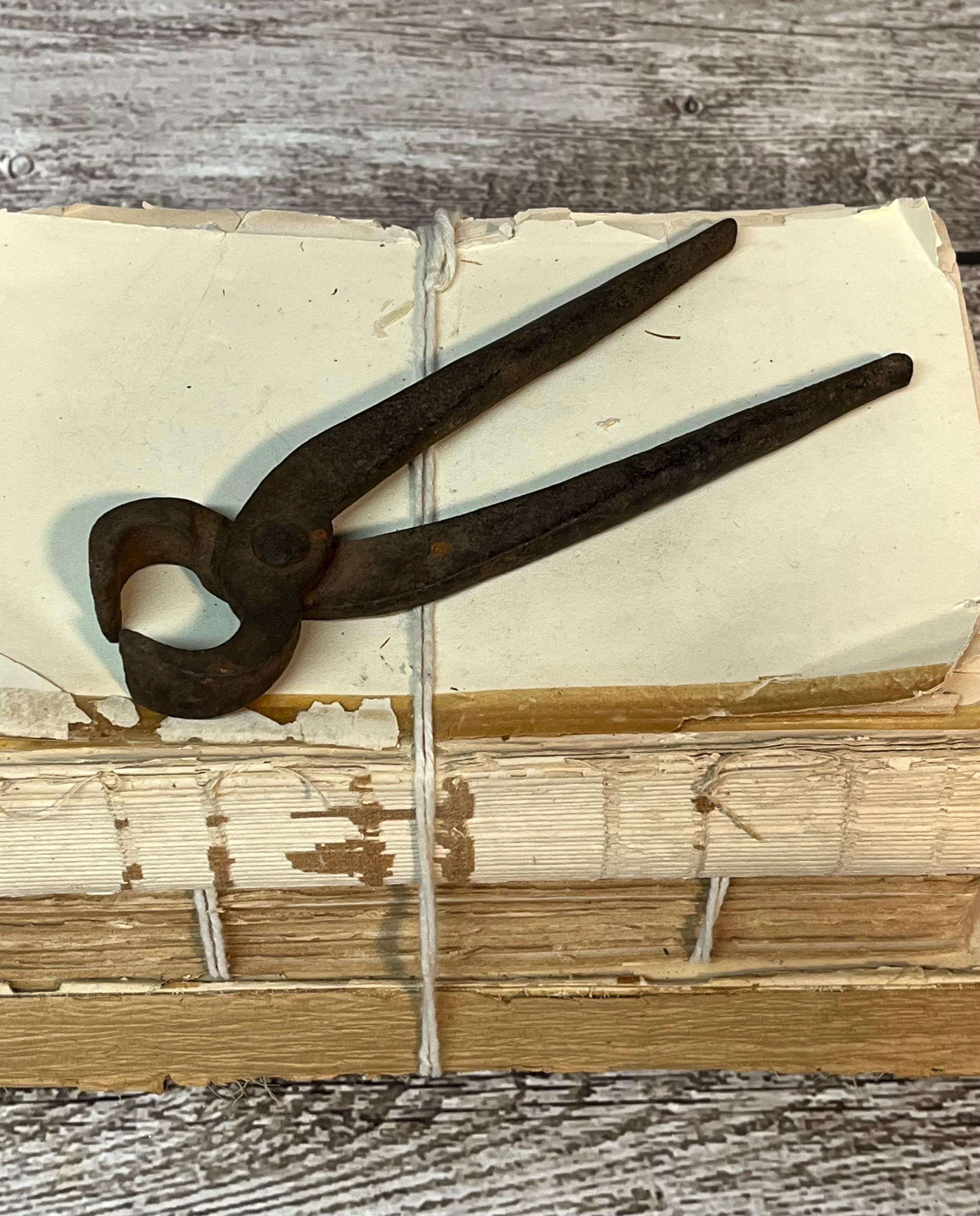 Antique Hand Forged Farriers’ Pliers/nippers/nail Pullers - Etsy