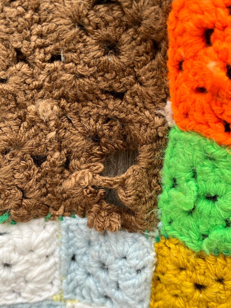 Vintage Granny Square Pattern Hand Crocheted Afghan - Etsy