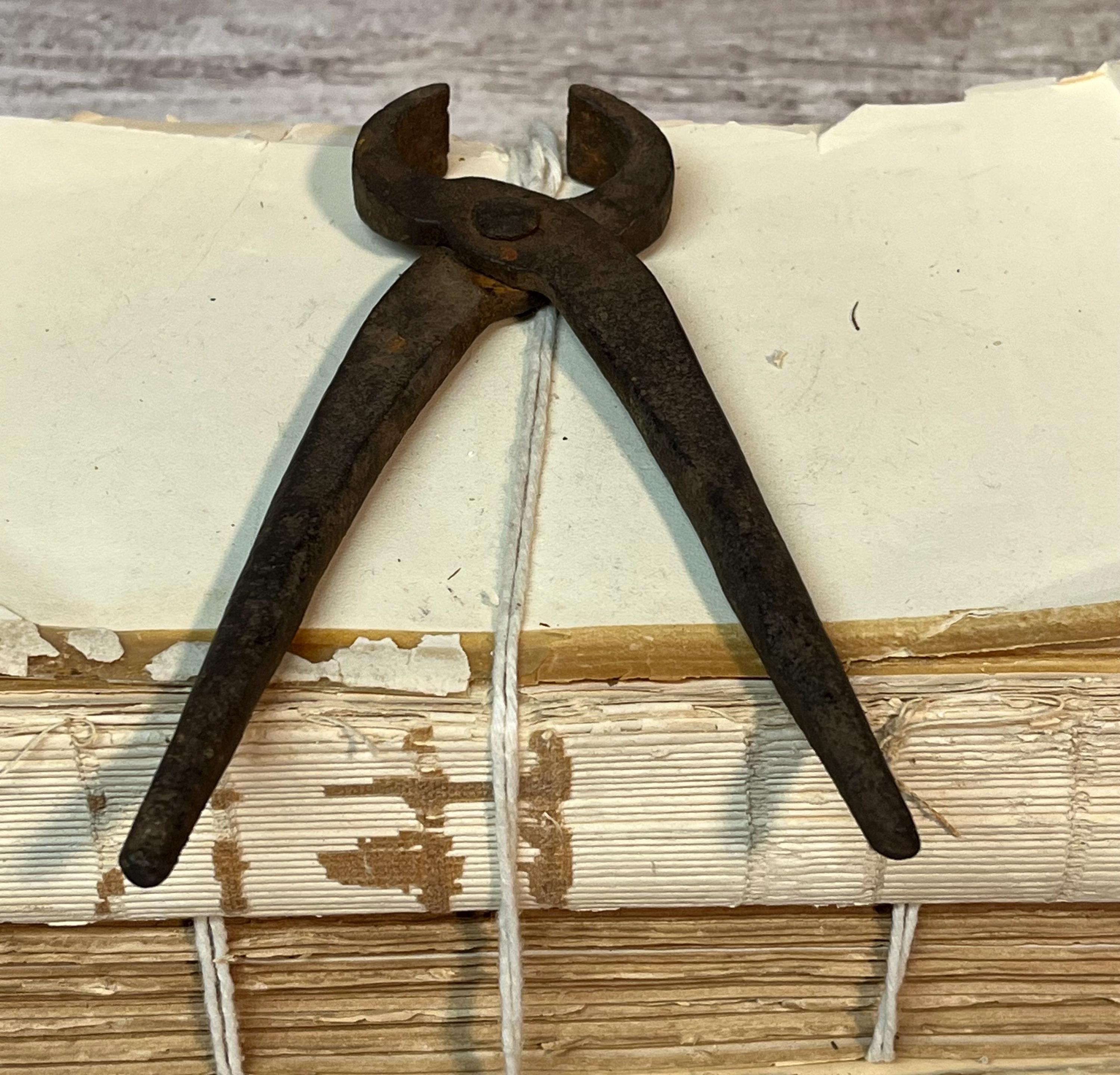 Antique Hand Forged Farriers’ Pliers/nippers/nail Pullers - Etsy
