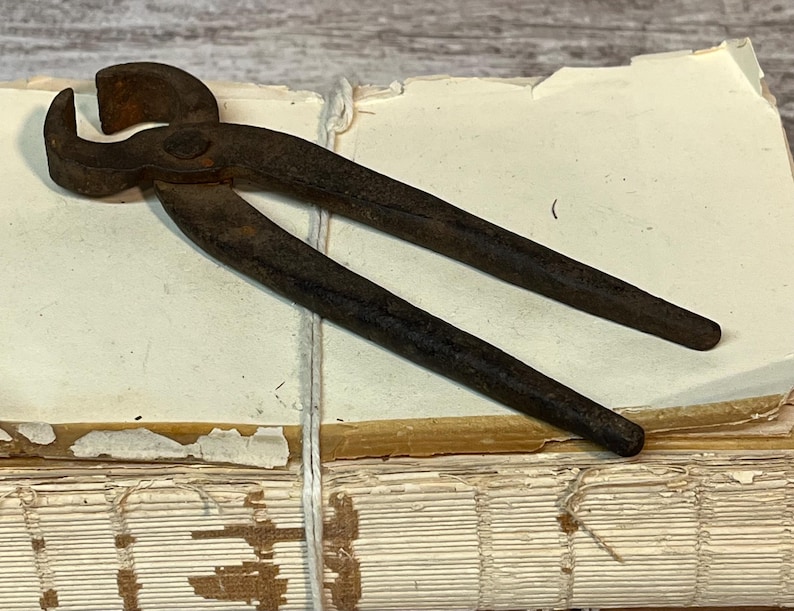 Antique Hand Forged Farriers’ Pliers/nippers/nail Pullers - Etsy