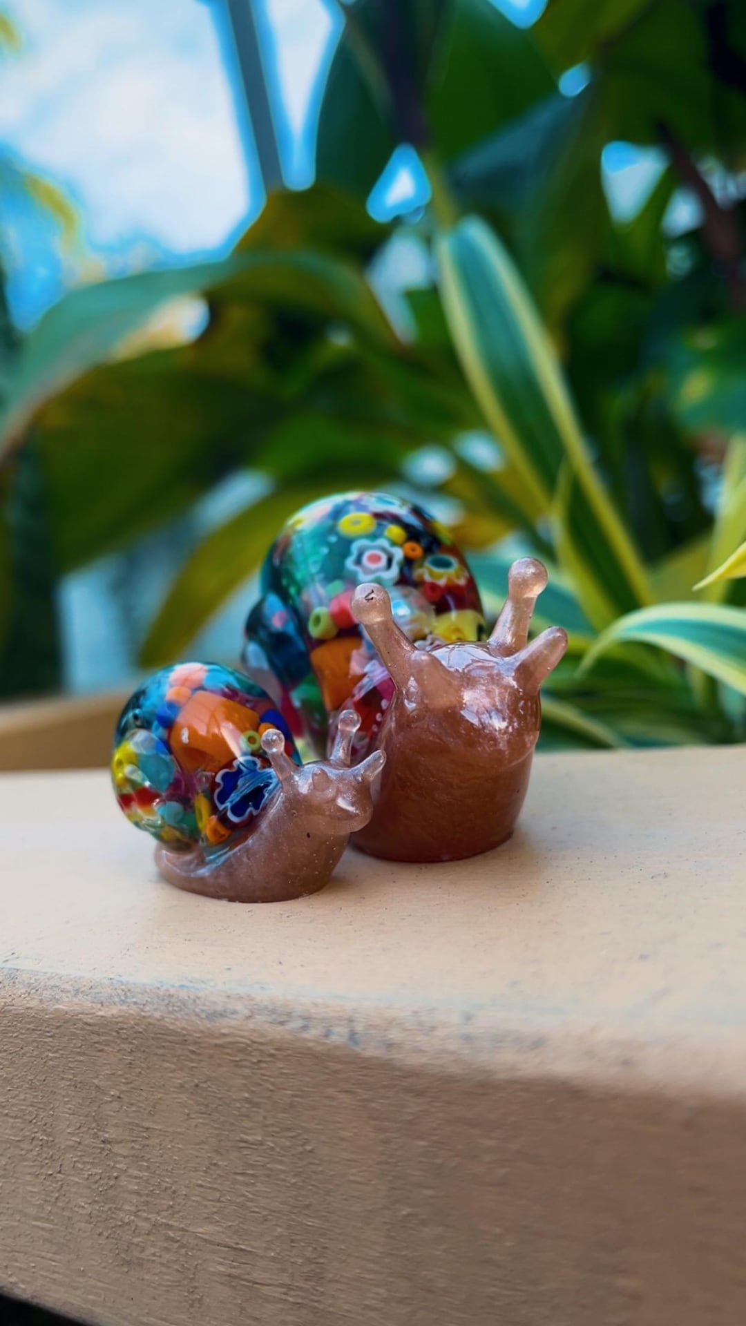 Mini Resin Snail Figurine: Multicolor Junk-bead Decor - Etsy