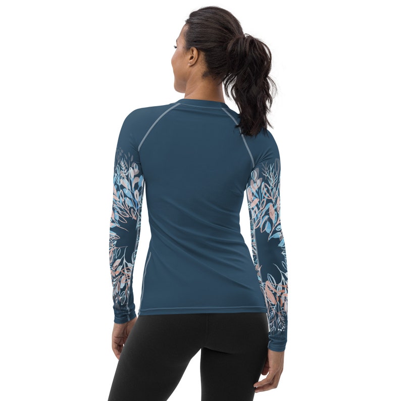 Women's Flower Blue Sleeve Rash Guard, Rash Guard, Sun Protection 38 ...