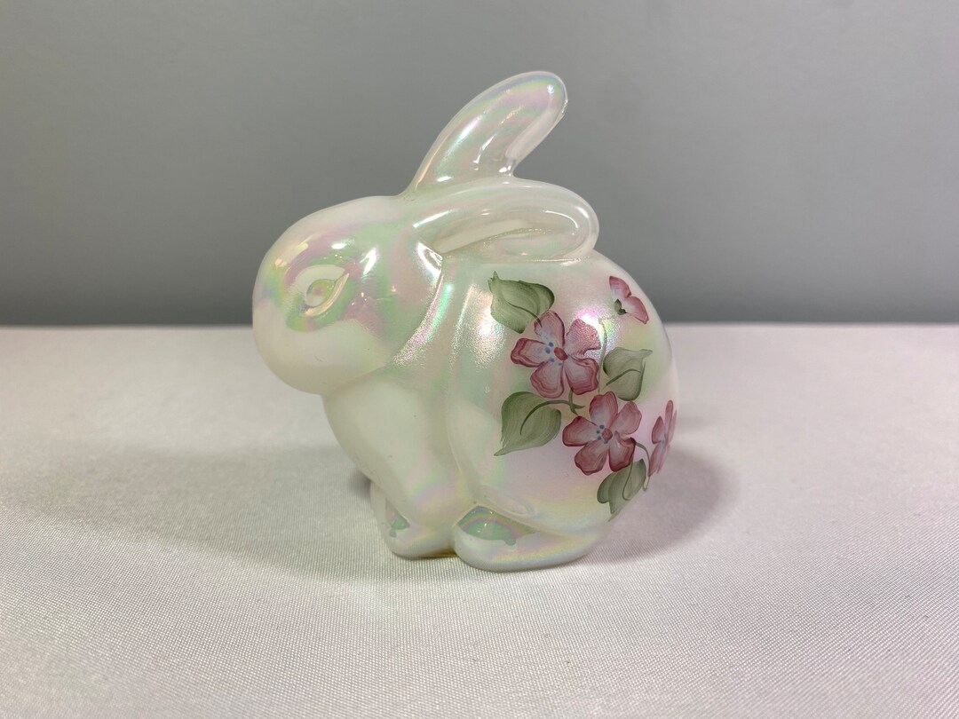 Vintage Fenton Glass Pet Animal - Rabbit - White Iridescent - Hand ...