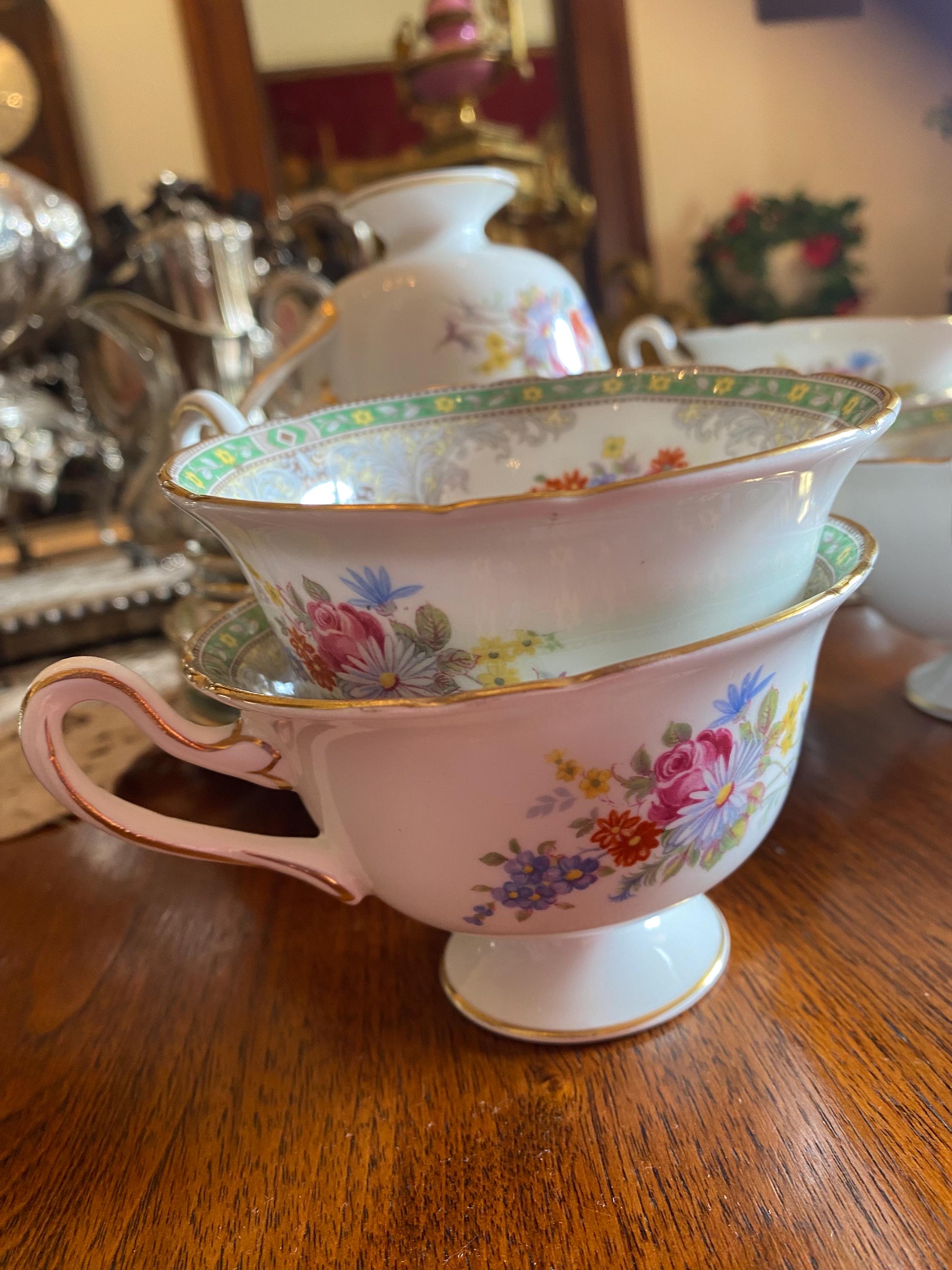 Vintage Shelley “georgian “tea Set Consisting of Six Cups,saucers and ...