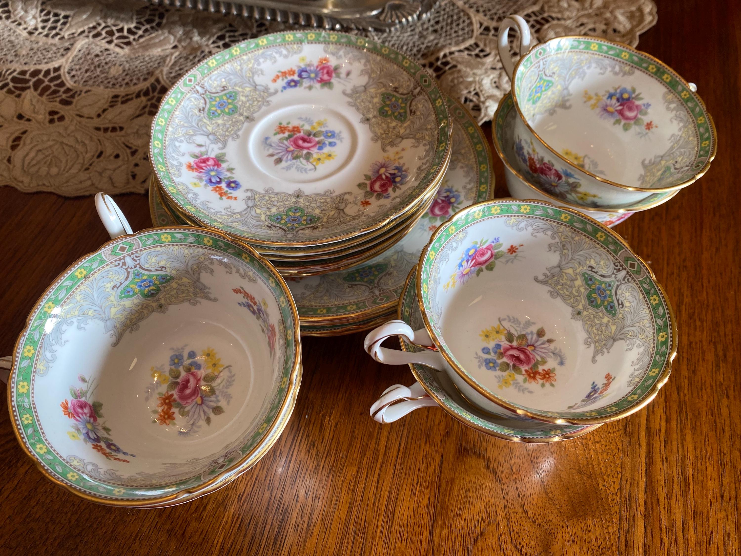 Vintage Shelley “georgian “tea Set Consisting of Six Cups,saucers and ...