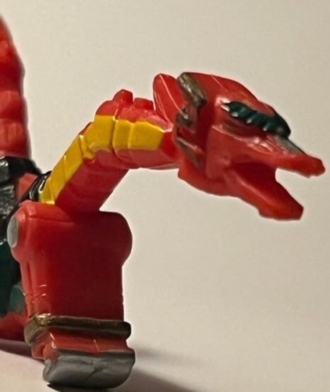 Mighty Morphin Power Rangers' Red Dragon Thunderzord (2.75") - Saban ...