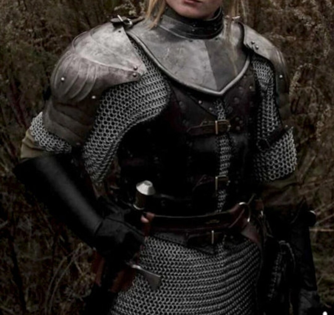 Steel Medieval Knight Brave Female Armor Gorget Pouldron Armor With ...
