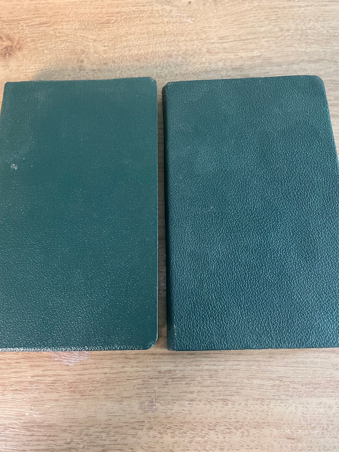 The Brothers Grimm & Alice’s Adventures in Wonderland Olive Classics ...