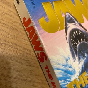 Jaws the Revenge by Hank Searls 1987 First UK Edition - Etsy