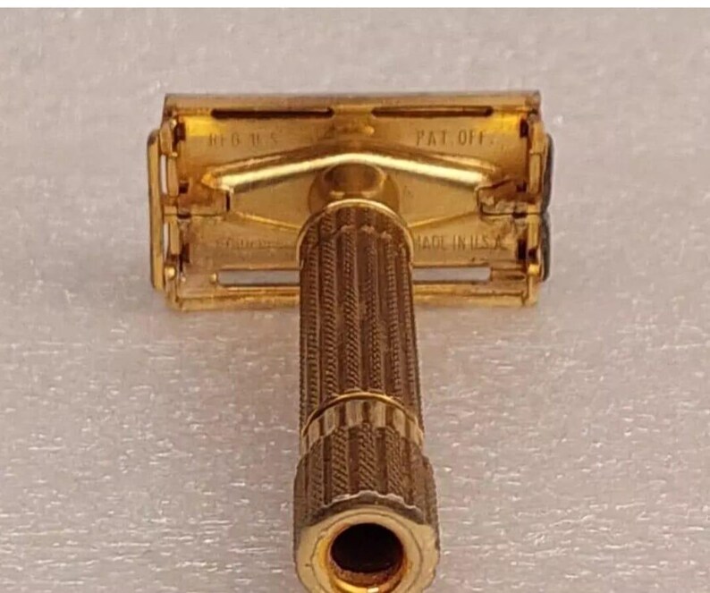 OLD GILLTTE ARISTOCRAT Handle Gold Razor & Case 40's - Etsy