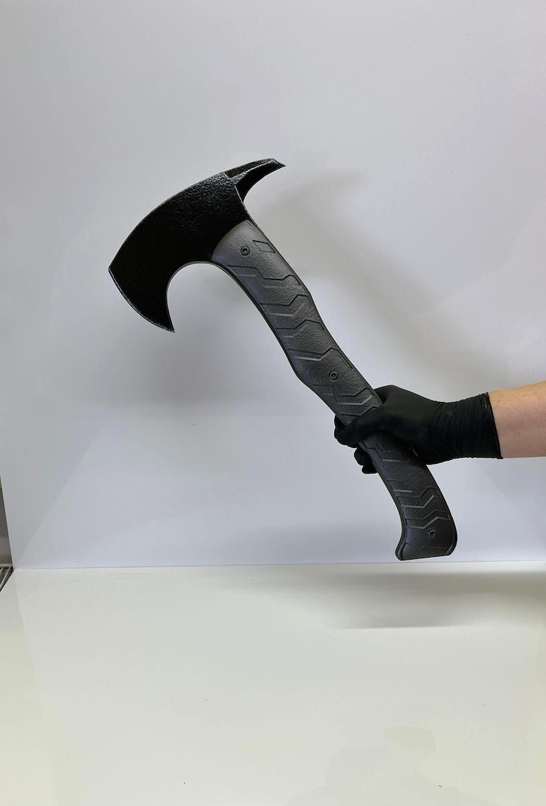 Mortal Edge Axe, Hunk Hatchet, Resident Evil Requiem - Etsy Australia