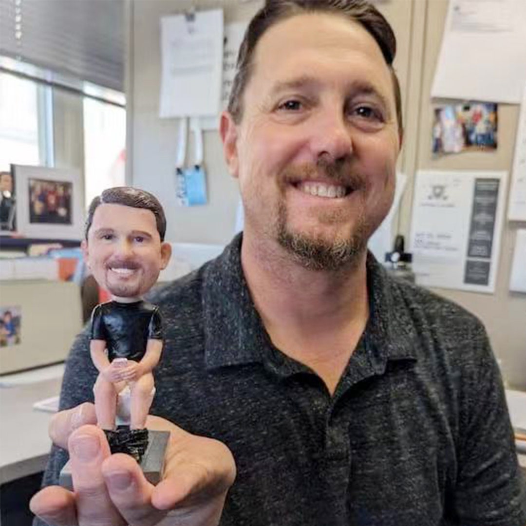 Personalized Bobbleheads, Custom Bobbleheads, Custom Bobbleheads Based ...