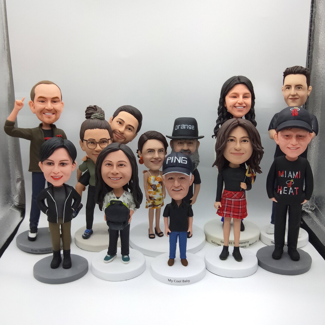 Custom Bobbleheads, Personalized Birthday Bobbleheads, Custom ...