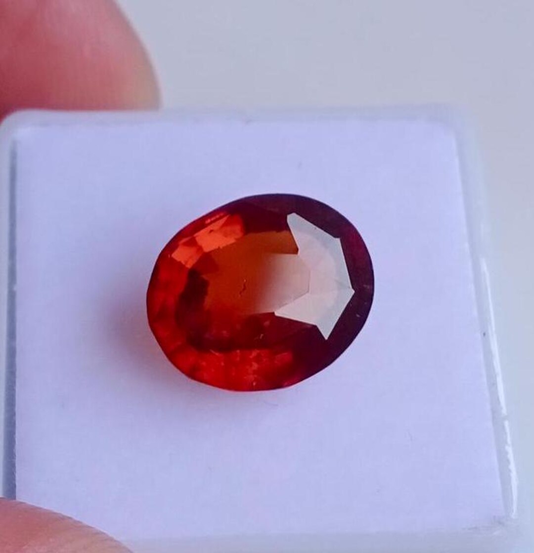 Top Hessonite Garnet Red Color Oval Shape Natural Hessonite Loose ...