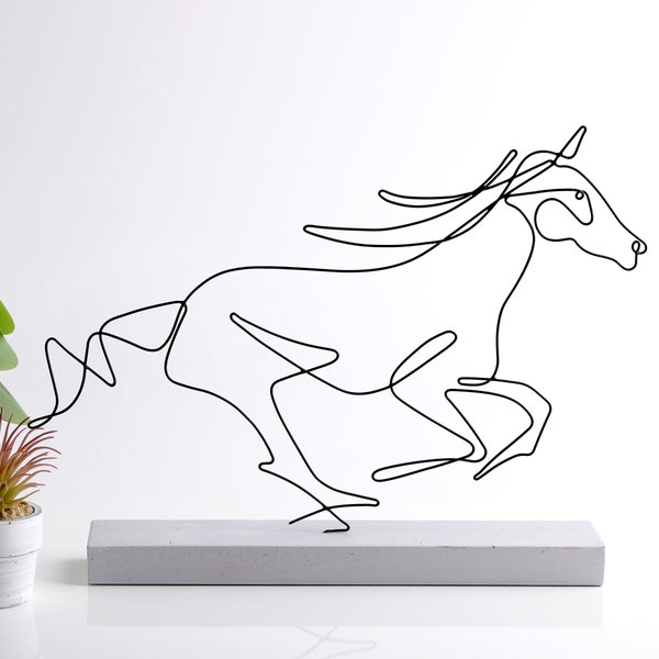 Wire Horse - Etsy
