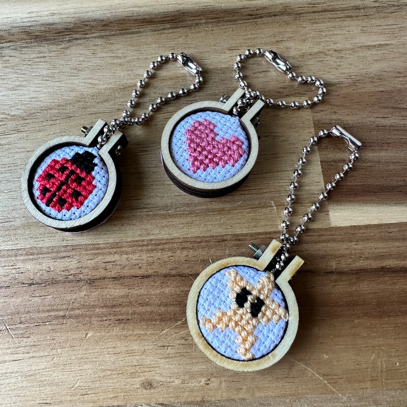 Stitch Keychain - Etsy