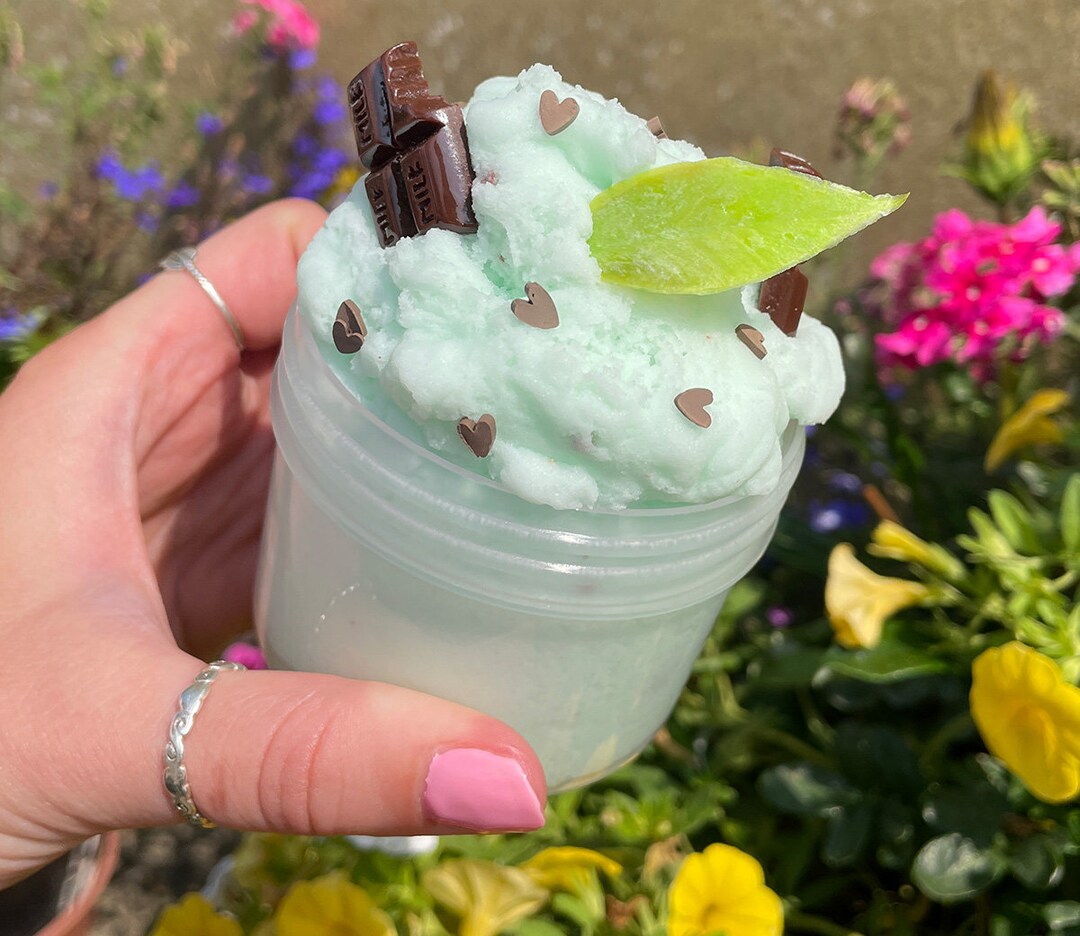 Mint Choc Chip Slime - Cloud Cream - Mint Chip Ice Cream Scented Slime ...