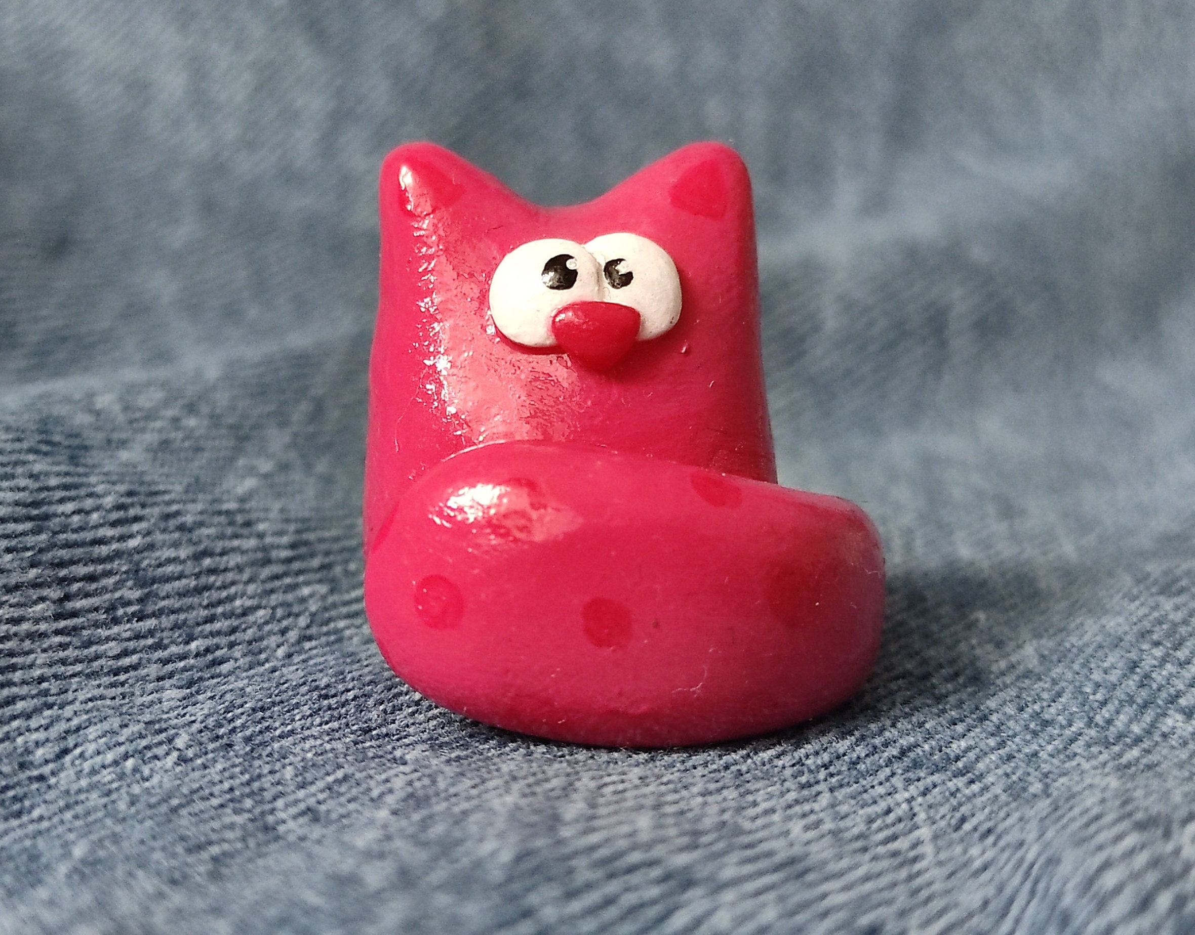 Cat Figurine Polymer Clay Miniature, Sunset, Viva Magenta Raspberry ...