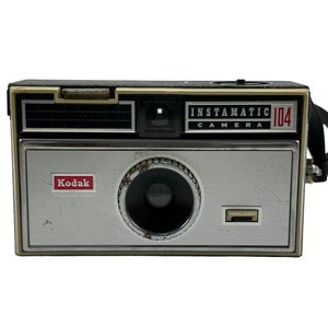 Vintage Kodak Instamatic 104 Camera, 126mm Film, Film Camera, Retro ...