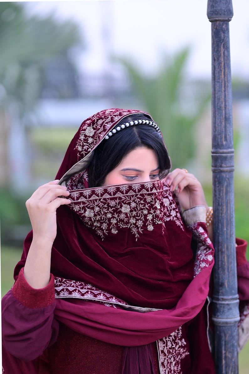 Embrioded Velvet Shawl Premium Quality/bridal Shawl/groom Shawl/wedding ...