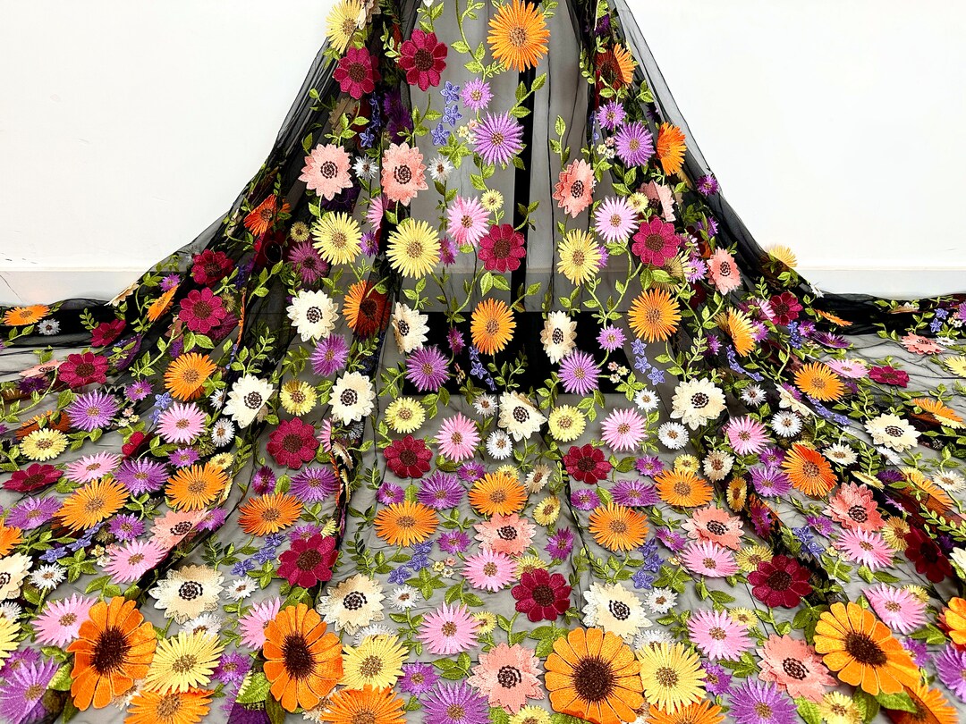 Beautiful 3D Floral Dress Fabric, Fashion Clothing Fabric, DIY Veil ...