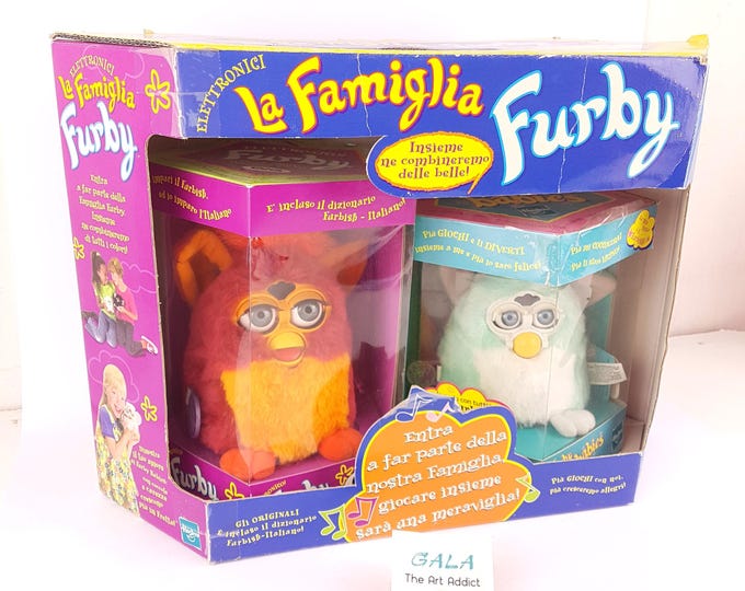 La Famiglia Furby Box EXTREMELY RARE Italian Pack Old 1998 Furbies ...
