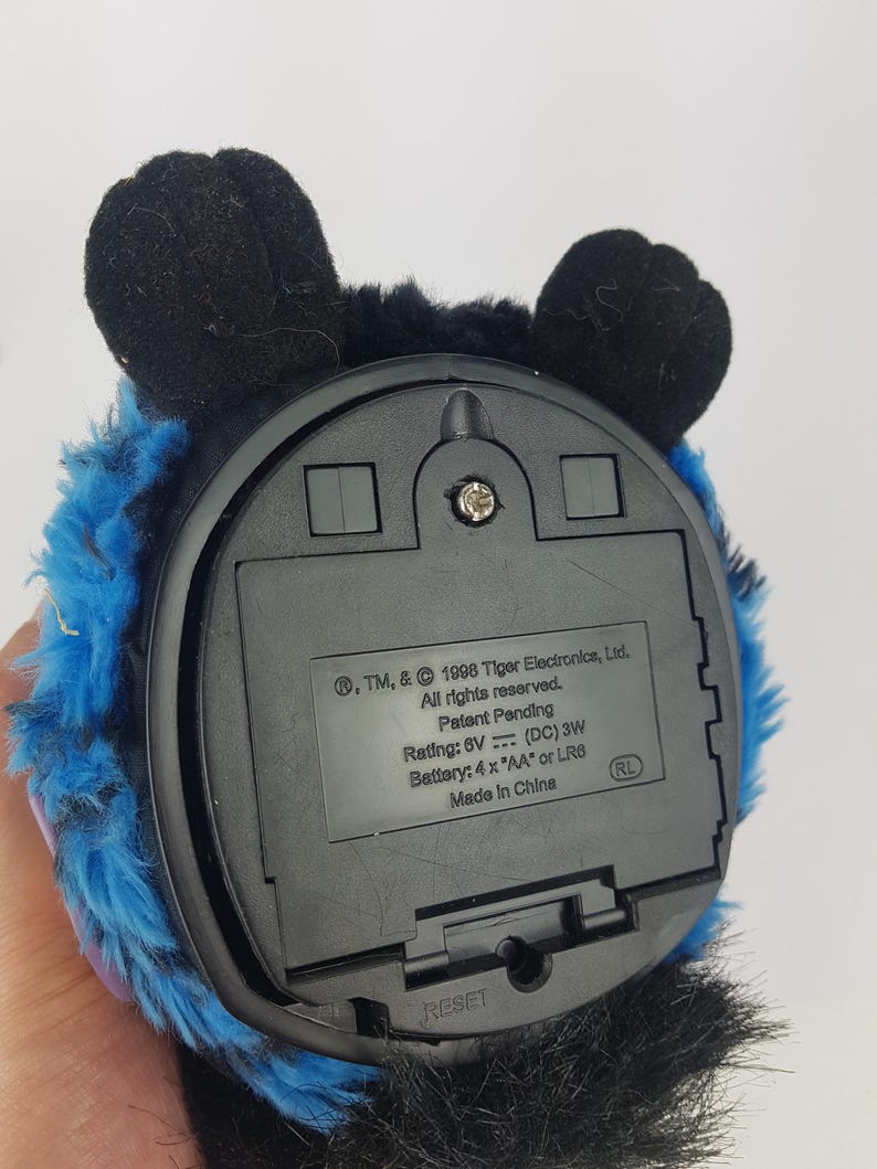 Furby Blue Turtle NOT WORKING Very Rare 1998 Old Furbies English ...