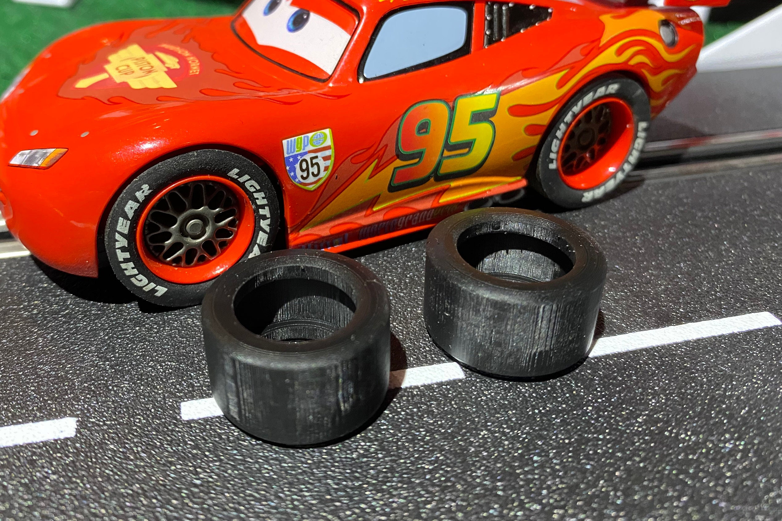 Carrera Disney Lightning Mcqueen Cars 2/NEON Rear Tires 1 - Etsy