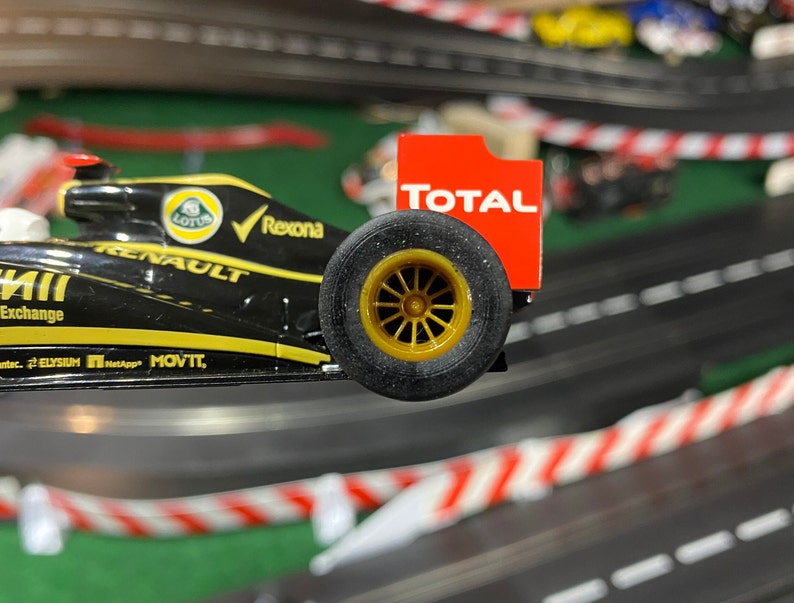 Scalextric Formula 1 Start, Lotus Renault R31, Williams FW23 Rear Tires ...