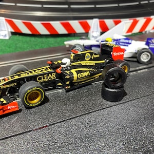 Scalextric Formula 1 Start, Lotus Renault R31, Williams FW23 Rear Tires ...