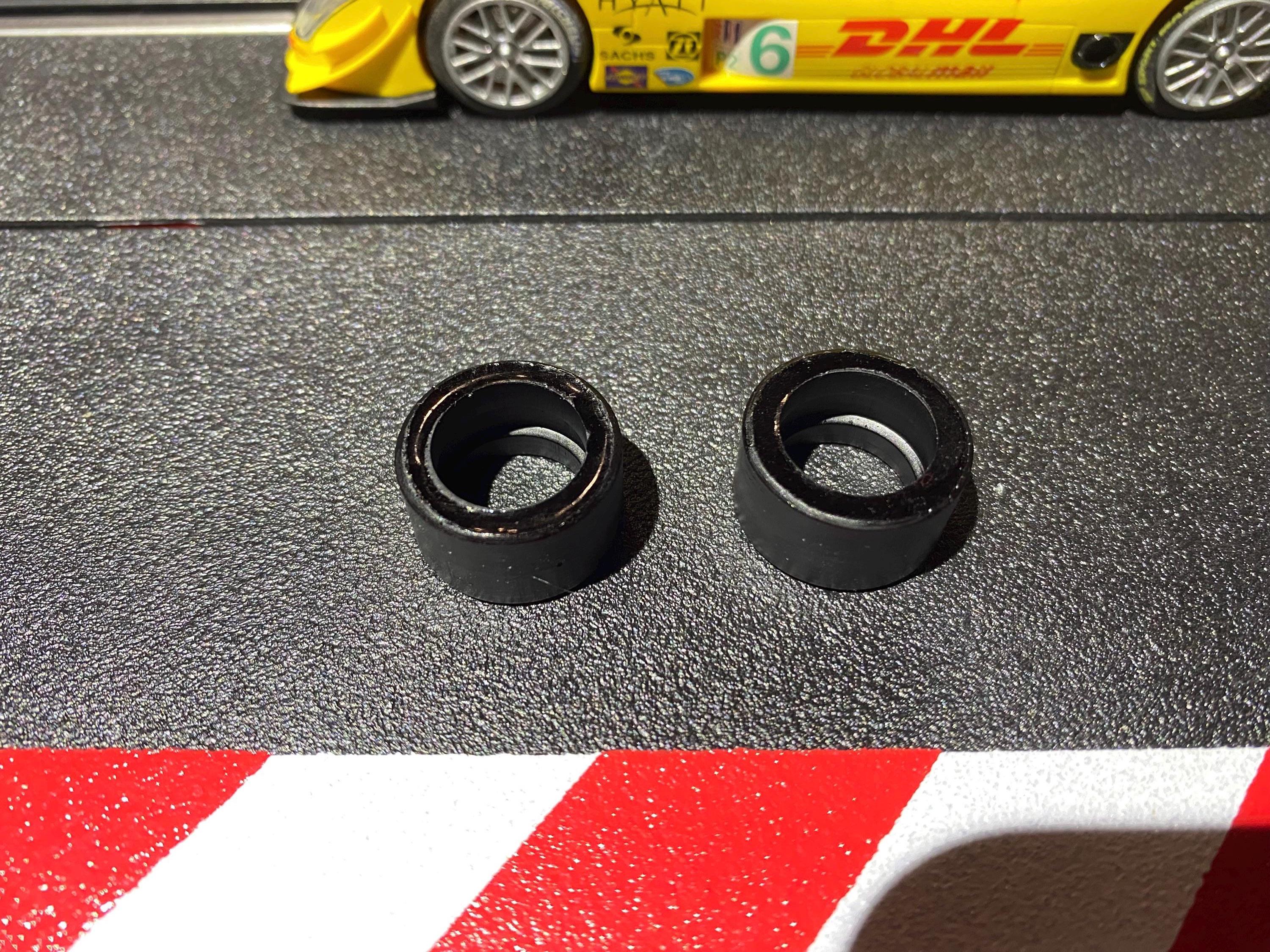 Scalextric Porsche RS Spyder Rear Tires (1 Pair, Size 215x115x156/40-10 ...