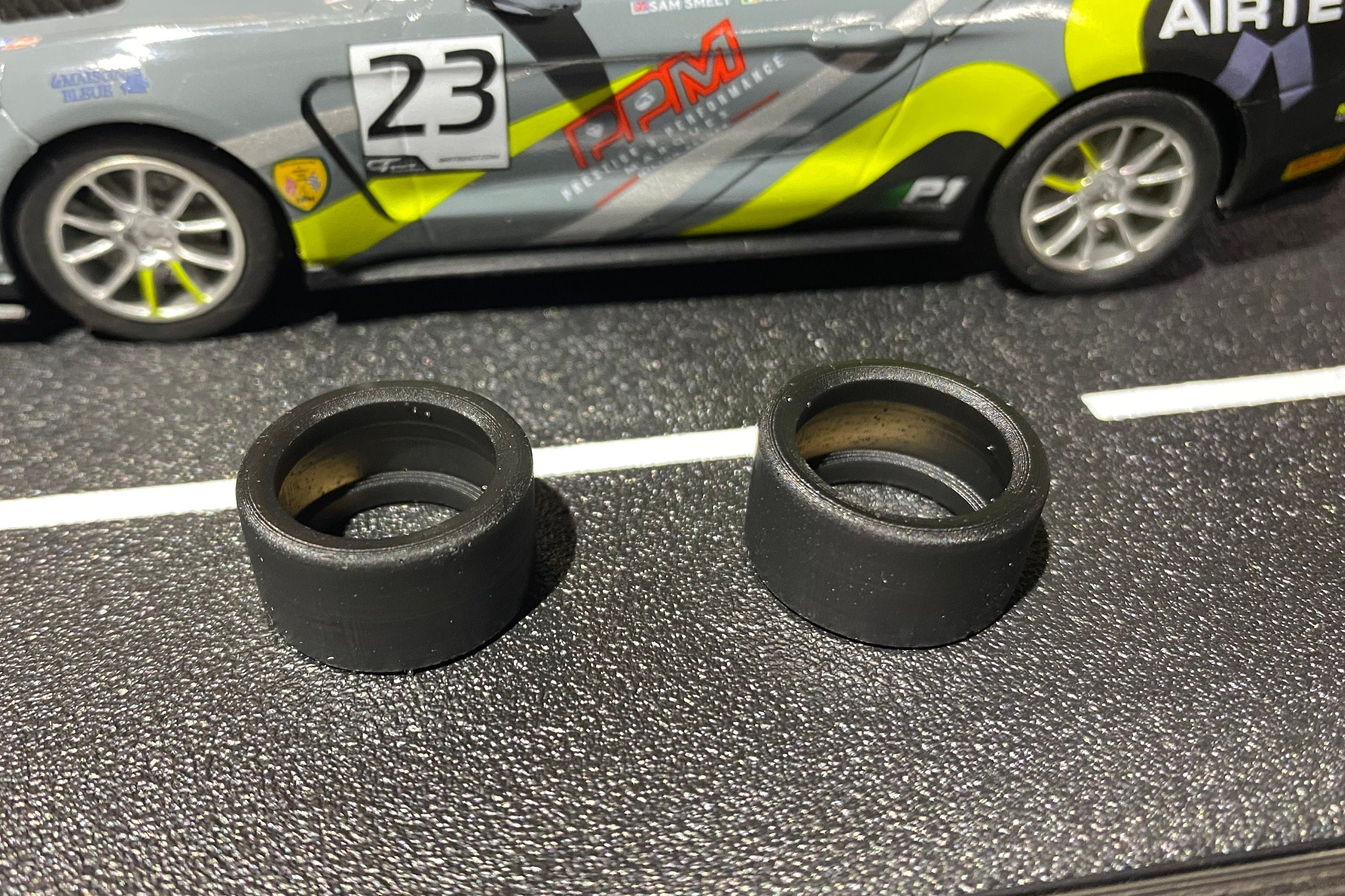 Scalextric Ford Mustang GT4 Rear Tires (1 Pair) - Etsy