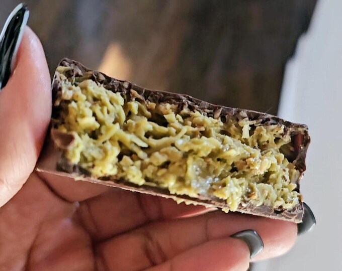 Gluten FREE- Dubai Chocolate Bar Dupe - Double Stuffed Pistachio Butter ...