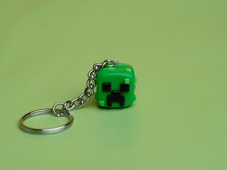Minecraft Creeper Keychain, Handmade Polymer Clay Charm, Gamer Gift ...