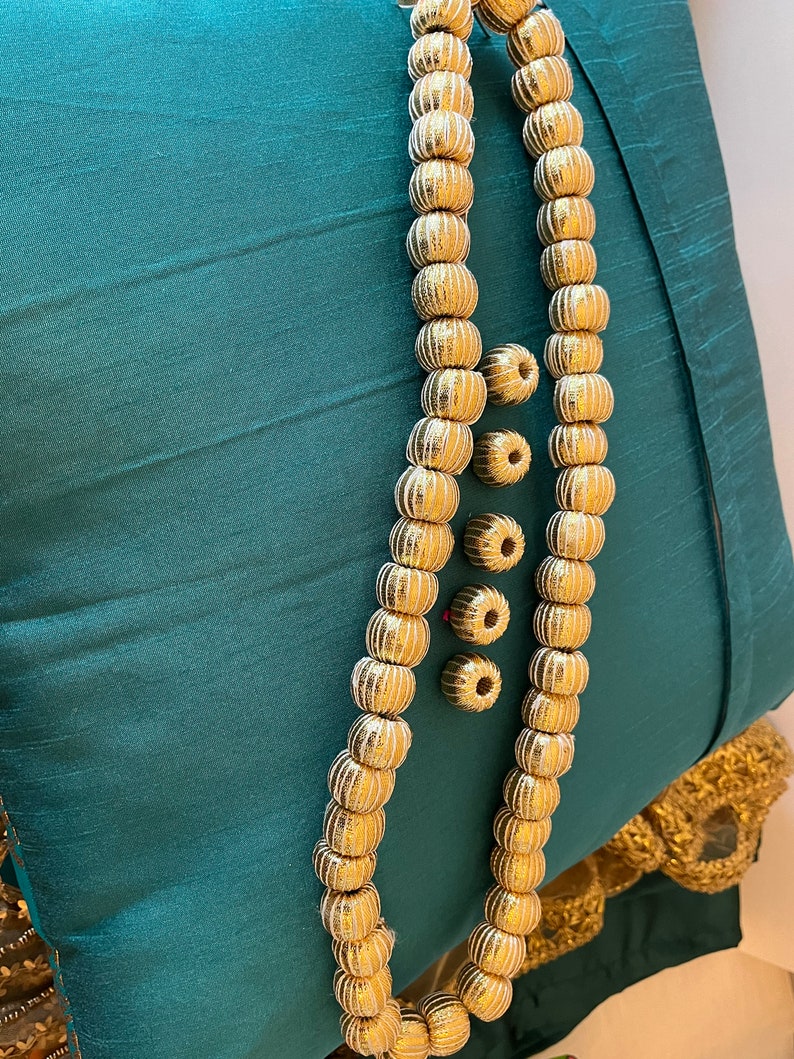 Gota Patti Bead, Indian Crafts, Jewelry Making, Dupatta and Saree Decor ...