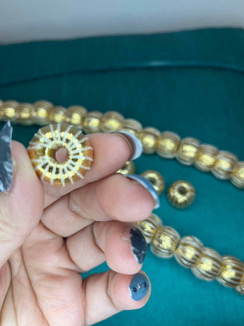 Gota Patti Bead, Indian Crafts, Jewelry Making, Dupatta and Saree Decor ...